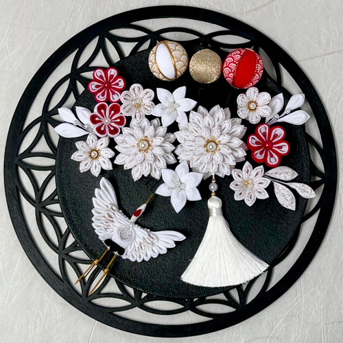 色打掛 赤 鶴と花の刺繍 色打掛 赤 鶴と花の刺繍