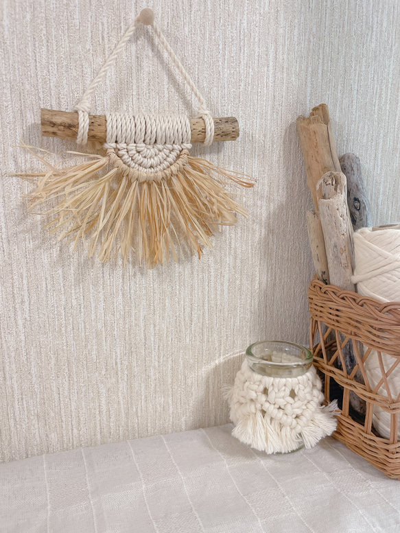 【SALE】¥1,300→¥1,000 マクラメタペストリー/ラフィア/壁掛けインテリア/流木 タペストリー・壁掛け ameri macrame 通販 17789861｜Creema(クリーマ)