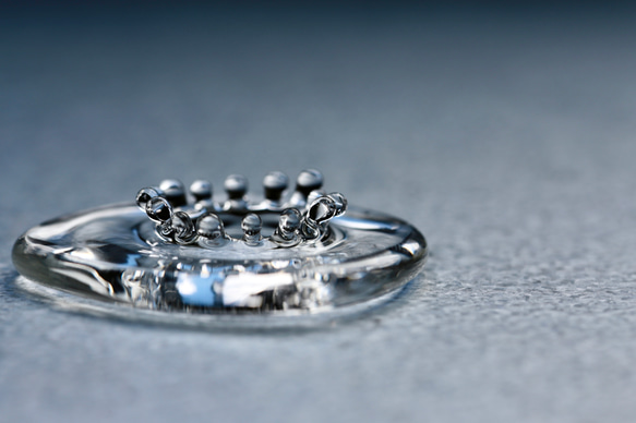 【現品】歪 -ibitsu- 14g 水冠 -watercrown- Art object 245_1 立体・オブジェ ウルグルグラス｜岡本 ...