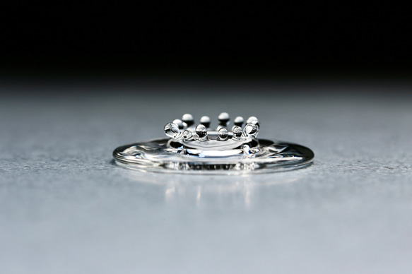 【現品】14g 水冠 -watercrown- Art object 245_9 立体・オブジェ ウルグルグラス｜岡本 亮 通販 ...