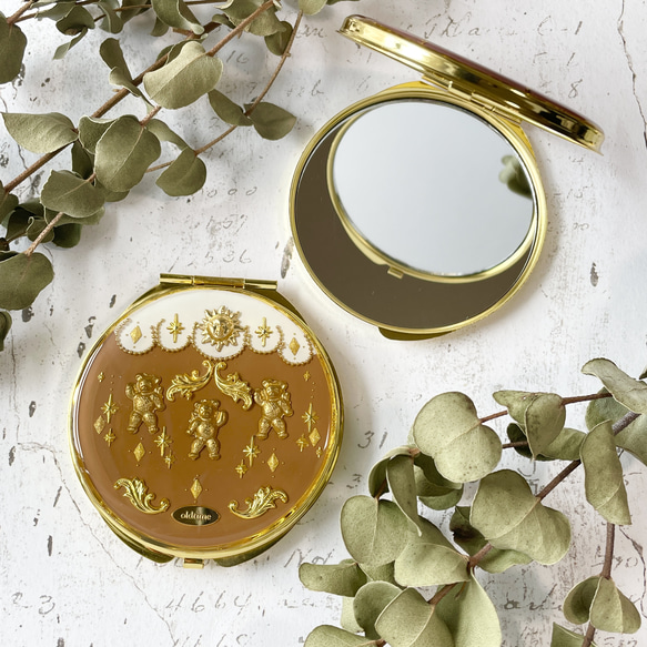 【丸型ミラー】力強さ、あるいは踊って／両面ミラー 鏡 コンパクト レジン （無料ギフトラッピング） その他雑貨 oldtime 通販 ...