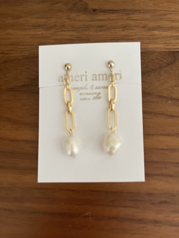 送料無料⭐︎バロック淡水パールとゴールドチェーンのイヤリング イヤリング・ノンホールピアス ameri ameri 通販 17817330｜Creema(クリーマ)