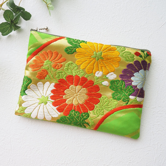 京都の伝統を纏う 西陣織リメイクポーチ ポーチ Floopa 通販 17826893｜Creema(クリーマ)