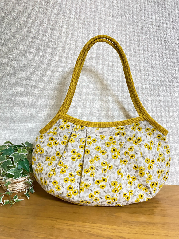 グラニーバッグ ＊手書き風フラワー柄(トパーズ)＊ グラニーバッグ ory 通販 17834361｜Creema(クリーマ)