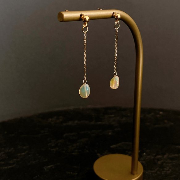 K14GF エチオピア産 プレシャスオパール イエロー 揺れるピアス アレルギー対応 14KGF op2 ピアス（スタッド・一粒） curro 通販 17857196｜Creema(クリーマ)