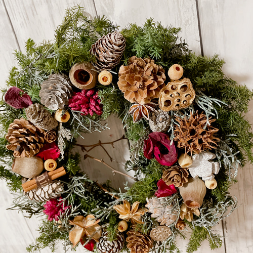 クリスマスリース 直径25cm プリザーブドフラワー MUM FLOWERS クリスマスリース 直径25cm プリザーブドフラワー MUM FLOWERS