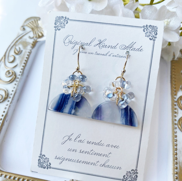 【350円】チェコビーズの可愛いピアスA978 ピアス（フック・チェーン） 花なななの花 通販 17875175｜Creema(クリーマ)