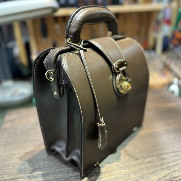 ミニダレスバッグ【conte】セミアニリンレザー ショルダーバッグ 革福商店 通販 17917702｜Creema(クリーマ)