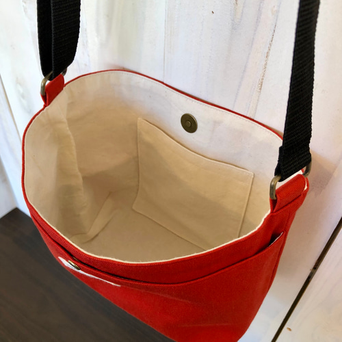 サコッシュ yoko 帆布 濃い赤4(ショルダー紐長さ調節可能 サコッシュ yoko 帆布 濃い赤4(ショルダー紐長さ調節可能
