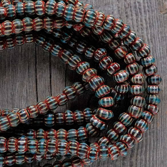 ＊Chevron button type beads ビーズ up to you! 通販 17951089｜Creema(クリーマ)