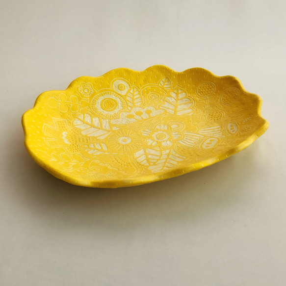 『carving dish』 - yellow A- 中皿 MIRADA 通販 17953717｜Creema(クリーマ)