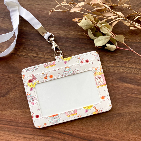 RabbitTea passcase｜うさぎ×紅茶パスケース（定期入れ） 名刺入れ・カードケース littlebrilliantdays 通販 17965708｜Creema(クリーマ)