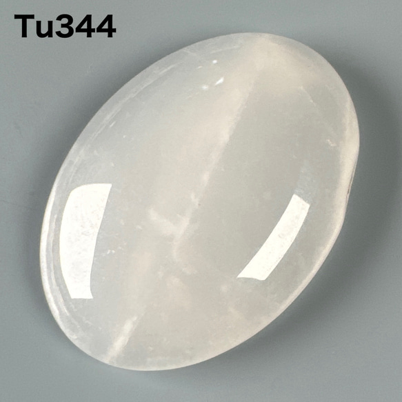 ホワイトジェイド 30ミリルース Tu344 天然石 pinky 通販 17998675｜Creema(クリーマ)