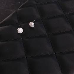 【SALE】 silver925 ラウンド CZダイヤ ブリリアントピアス ミニピアス 4060235-54 ピアス（スタッド・一粒） curro 通販 18024121｜Creema(クリーマ)