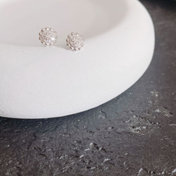 【SALE】 silver925 ラウンド CZダイヤ ブリリアントピアス ミニピアス 4060235-54 ピアス（スタッド・一粒） curro 通販 18024121｜Creema(クリーマ)