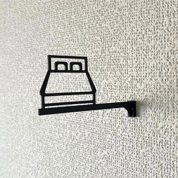 ルームサイン プレート ベッド 突き出しタイプ おしゃれ インテリア その他インテリア雑貨 rotus-make 通販 18027343｜Creema(クリーマ)