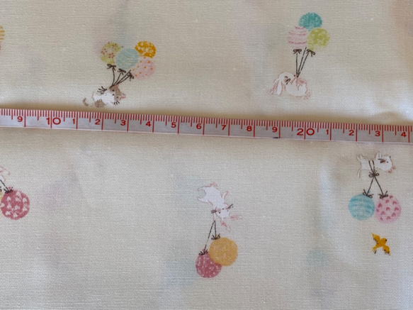 シーチングプリント生地 ちいさな動物と風船 3A-ホワイト』～50㎝単位でカット～ 生地 Blanc de Roi 通販 18031987 ...