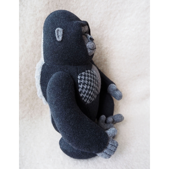 【受注制作】GORILLA ぬいぐるみ kuzoomiko 通販 18035093｜Creema(クリーマ)