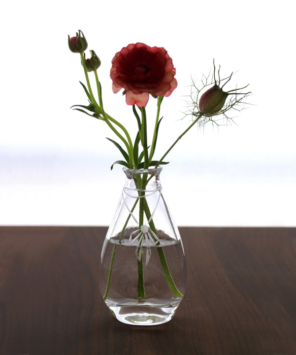 りぼんの花びん 切子 透明 一輪挿し・花瓶・花器 Namry Glass 通販 18150352｜Creema(クリーマ)