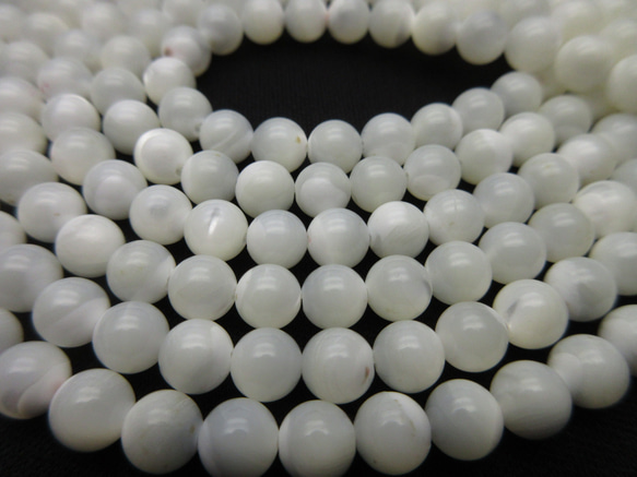 【Aグレード】/【マザーオブパール】/玉size(約6㎜)/1set(50玉)/(約29cm)/1390t4 ビーズ kizuna 通販 18188798｜Creema(クリーマ)