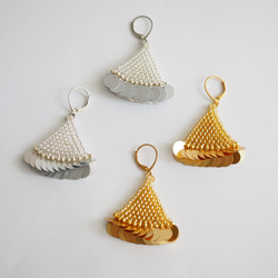 『Beadspan triangle』（シルバー）大サイズ ピアス/イヤリング【受注】 ピアス（フック・チェーン） Beadspan 通販 18247561｜Creema(クリーマ)