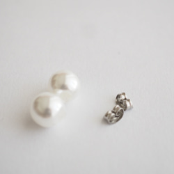 『Beadspan round 粒々 』（夜空）ピアス【受注】 ピアス（スタッド・一粒） Beadspan 通販｜Creema(クリーマ) 18252435