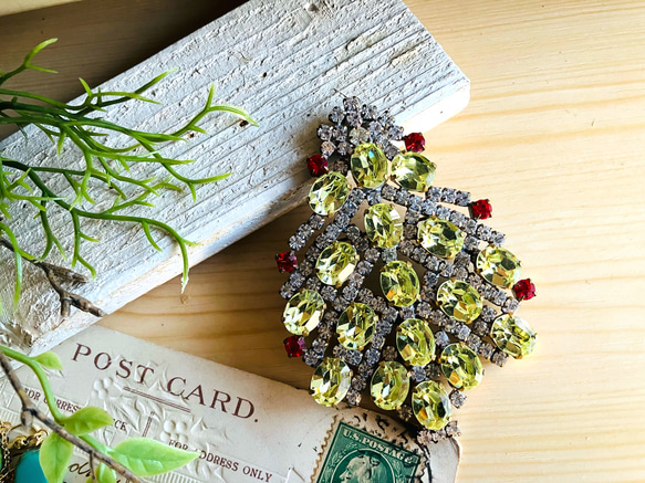 チェコ Husar.D刻印あり ヴィンテージブローチ レモンイエロー ブローチ mandtaniko 通販 18314282｜Creema(クリーマ)