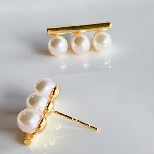 あこや真珠 3連パールピアス バーライン シンプルラインピアス あこや真珠 3連パールピアス バーライン シンプルラインピアス