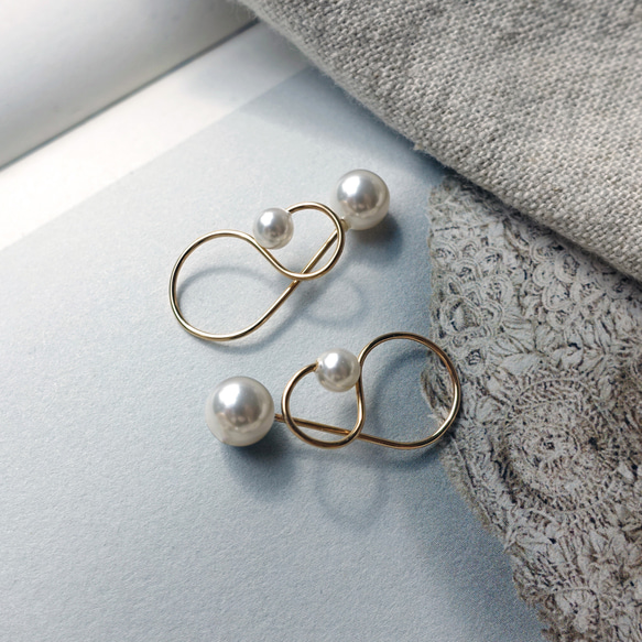 K14gf イヤーカフ『 clips 』 ’ & ’ white イヤリング・ノンホールピアス fast couture 通販 18351050｜Creema(クリーマ)