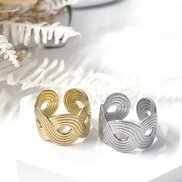 付けっぱなしOK！選べる2色！ ヴィンテージ感漂うツイストデザイン サージカルステンレス オープンリング【str51】 指輪・リング ...