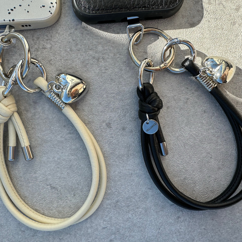 ハンドメイド キーホルダー その他携帯アクセサリー milkyxxx ハンドメイド キーホルダー その他携帯アクセサリー milkyxxx