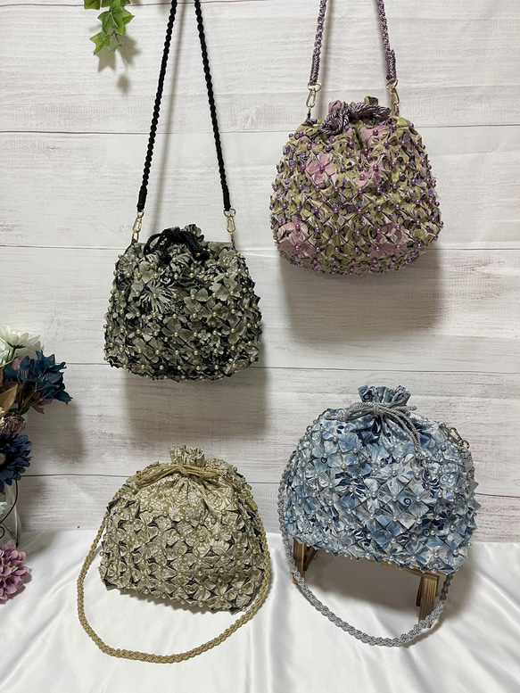 ぷっくり可愛い巾着バック 『PearlBeads BAG』Black花柄&Beige 2way ショルダー 巾着バッグ 8ッ8屋 ...