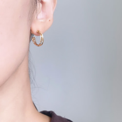 2way diagonal ball 4連 フープピアス メタルボールキャッチ サージカルステンレス 14kgf ピアス（フープ） f accessory 通販 18414755｜Creema ...