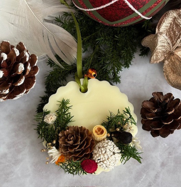 Christmas アロマワックスサシェ ★クリスマスリース Sサイズ★ キャンドル・キャンドルホルダー Onka 通販｜Creema ...