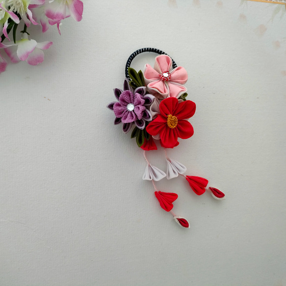 つまみ細工・髪飾り・ヘアゴム・七五三・お正月・祭り その他ヘアアクセサリー 小さな花園 通販｜Creema(クリーマ) 18466600