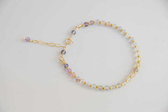 再販 ボタンカットのフローライトグラデーションブレスレット A 14kgf ブレスレット Ayako's 通販｜Creema(クリーマ) 18498472
