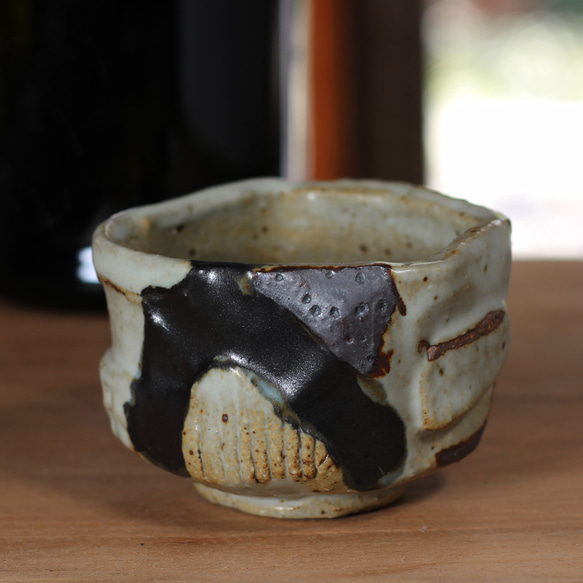 【塗り分け 筒型ぐい飲み(J)】gu59 父に日 日本酒 美濃焼 陶芸 素敵 プレゼント 手作り 贈り物 結婚祝い おちょこ・ぐい呑み・徳利 ...