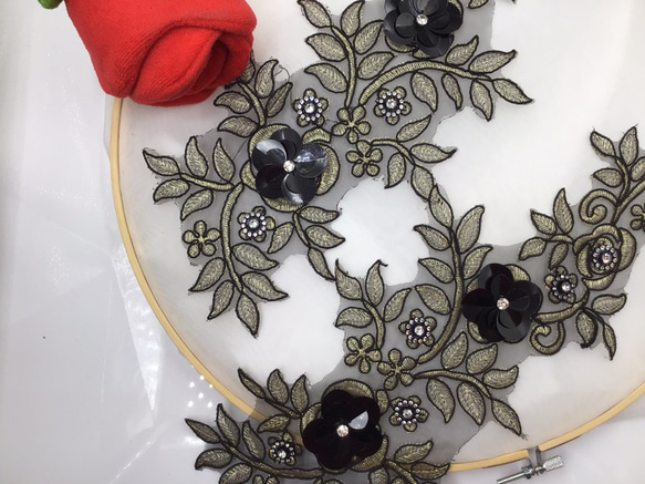 ゴールドフラワーモチーフ 1対 35cm*15cm レース noppy1 通販 18553814｜Creema(クリーマ)