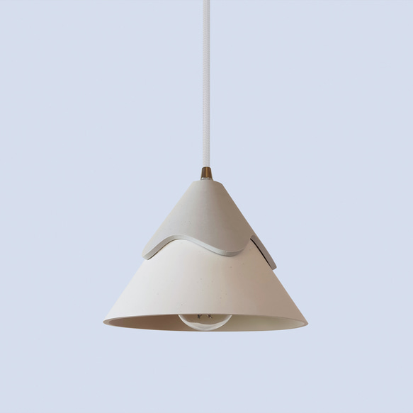 グレーと白のエレガントなコーンランプ Rei Lamp シーリングライト・ペンダントライト 24dstudio 通販 18568820 ...