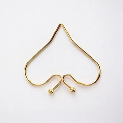 316L サージカルステンレス 丸玉 フックピアス 金具・チェーン Trois anges 通販 18580421｜Creema(クリーマ)