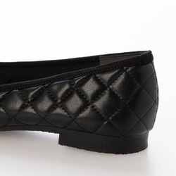 【日本製】【晴雨兼用】美脚美姿勢フラットシューズ #1240 ブラックキルティング パンプス IKplus 通販 18581291｜Creema(クリーマ)