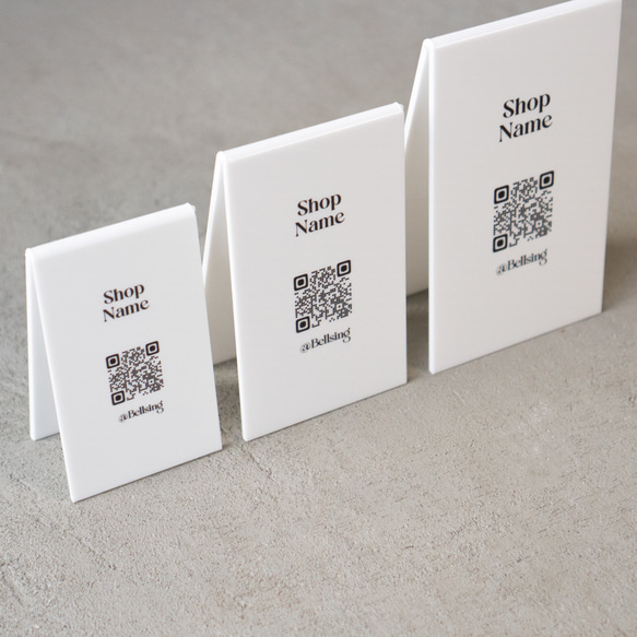 【カラー変更OK】ミニサイズホワイトアクリル看板 レジ横POP サインボード 店舗看板 QRコード ポップ／sa11 表札・ネームプレート Bellsign/ベルサイン 通販 18600833 ...