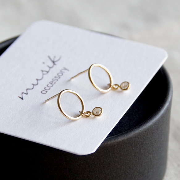 14kgf*【10㎜】サークルピアス×モアサナイト/クリア ピアス（スタッド・一粒） -musik-accessory 通販 18615946｜Creema(クリーマ)