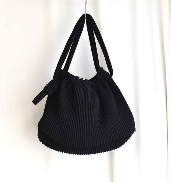 2way☆プリーツショルダー・ブラック Msize 2wayバッグ Rin.n 通販 18643196｜Creema(クリーマ)