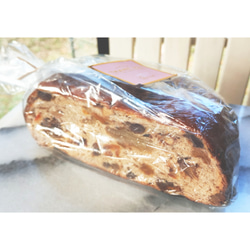 マジパン･フルーツシュトーレン2024 中サイズ（295g/1ローフ) パン 小枝ベーカリー 通販 18659053｜Creema(クリーマ)