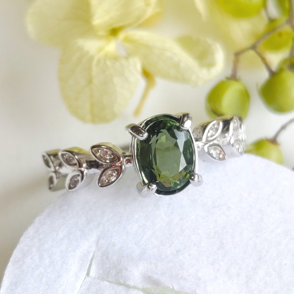 一点のみ！モルダバイト キラキラ 天然石 リング S925 8×6㎜ 指輪・リング bamboo shoots 通販 18679597｜Creema(クリーマ)