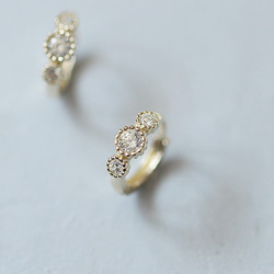 silver925 3粒ラウンドCZ ワンタッチフープピアス オフィスコーデ 4060235-49 ピアス（フープ） curro 通販 18697545｜Creema(クリーマ)