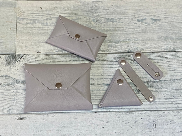 Creema夏の福袋2025 牛革シュリンク ライトグレー系セット その他ファッション L.A.N 通販 18703166｜Creema(クリーマ)