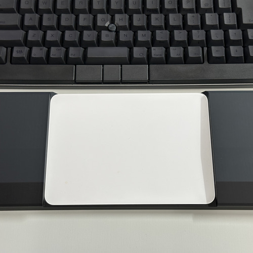HHKB Studio専用リストレスト兼キーボードルーフ(カバー) Magic HHKB Studio専用リストレスト兼キーボードルーフ(カバー) Magic