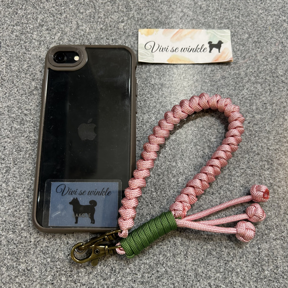 バイカラー スネークノットハンドストラップ さくらグリーン ネックストラップ vivi_se_winkle 通販｜Creema(クリーマ ...